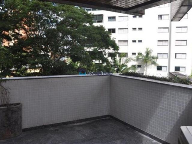 Apartamento à venda em Moema 3 dormitórios