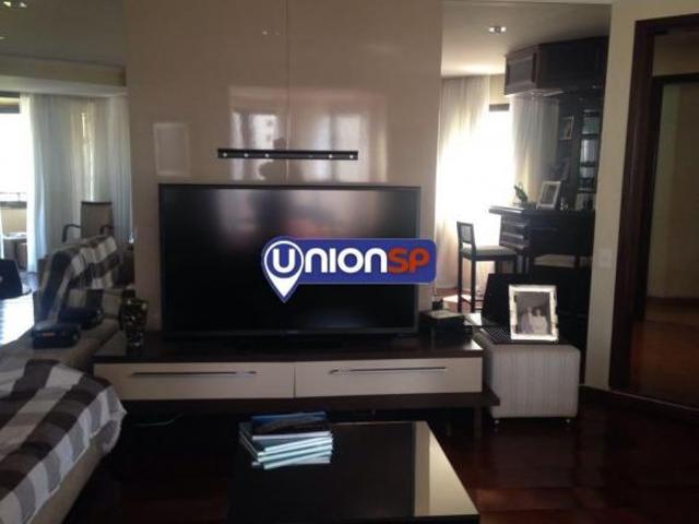 Apartamento à venda em Moema