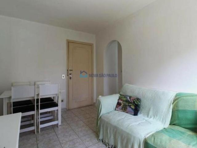Apartamento à venda em Moema, 40m2, 1 dormitório