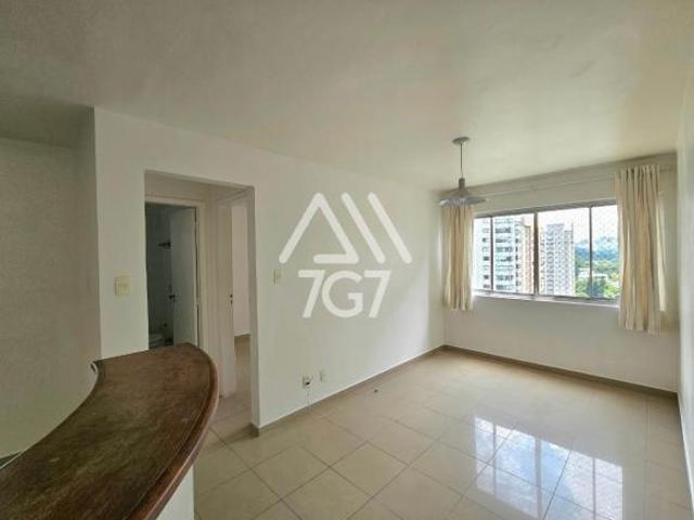 APARTAMENTO À VENDA EM MOEMA: 40m², 1 dormitório, 1 vaga de garagem