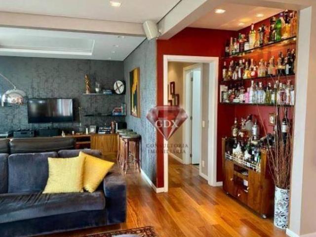 Apartamento a venda em Moema