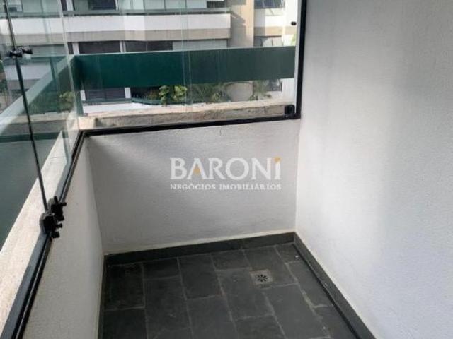 Apartamento à venda em Moema