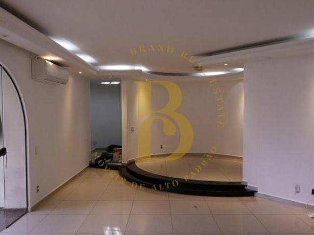 Apartamento à venda em Moema 4 dormitórios, sendo 2 suítes, 2 vagas, 170 m2