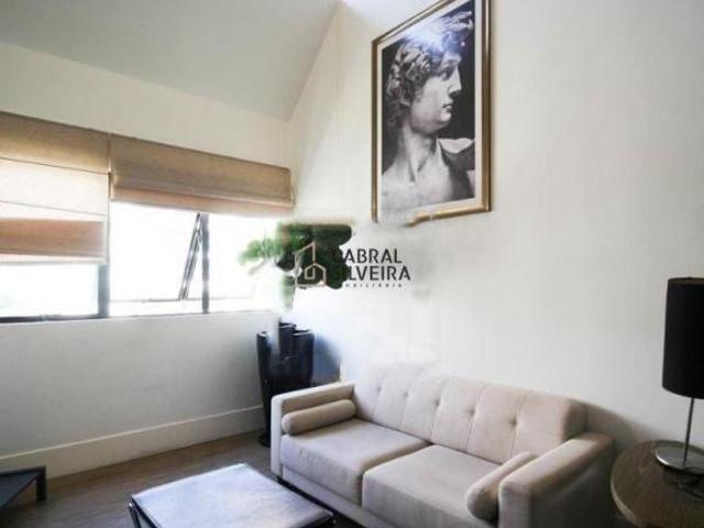 Apartamento à venda em Moema