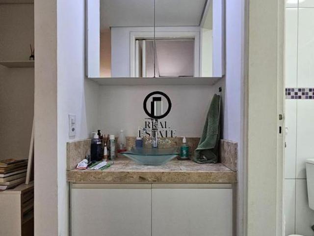 Apartamento à venda em Moema