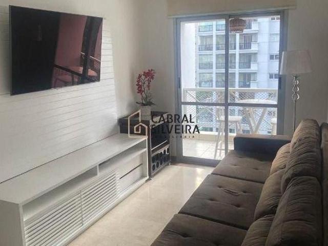 Apartamento à venda em Moema