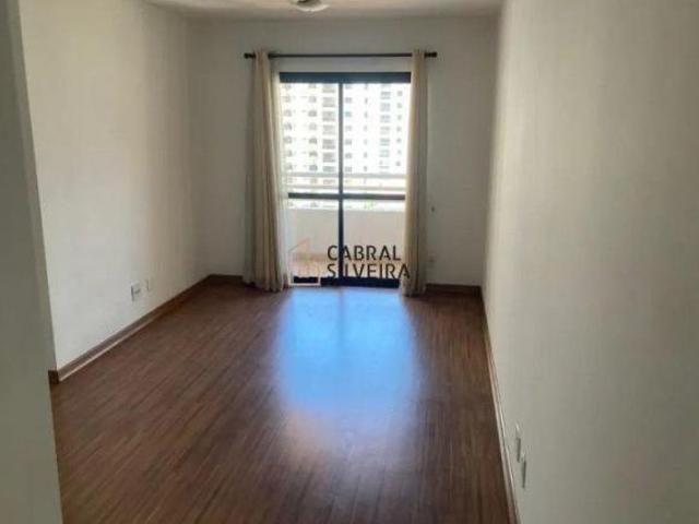 Apartamento à venda em Moema