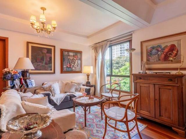 Apartamento à venda em Moinhos de Vento