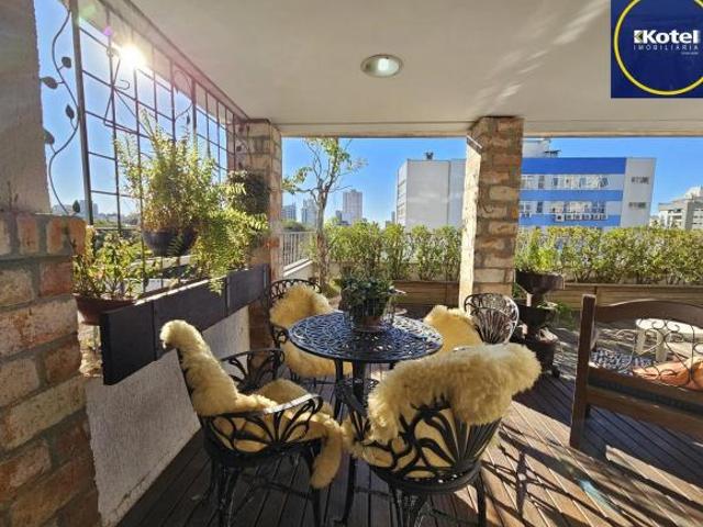 Apartamento à venda em Moinhos de Vento