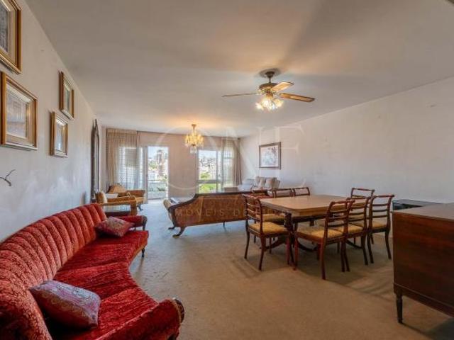 Apartamento à venda em Moinhos de Vento