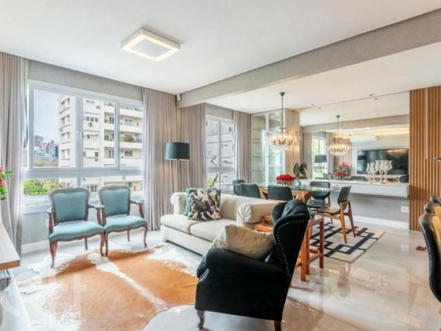 Apartamento à venda em Moinhos de Vento com 120 m², 3 quartos, 1 suíte, 1 vaga