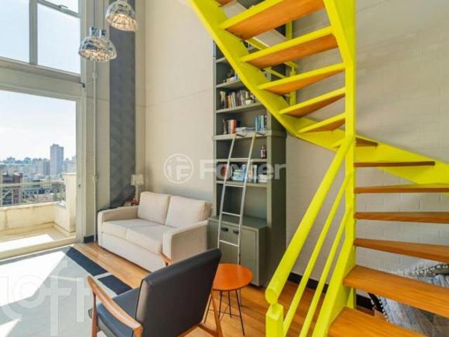 Apartamento à venda em Moinhos de Vento com 84 m², 1 quarto, 1 suíte, 2 vagas