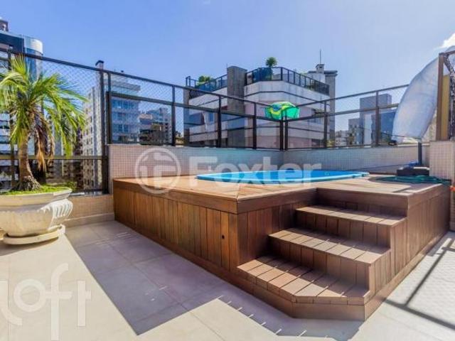 Apartamento à venda em Mont&apos serrat com 303 m², 3 quartos, 2 suítes, 2 vagas