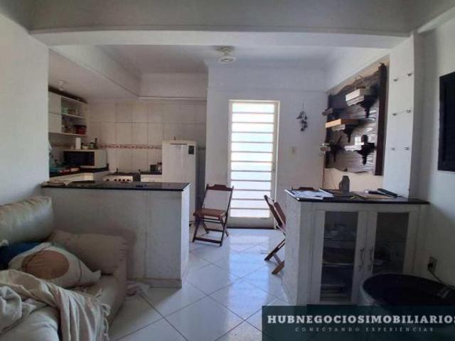 Apartamento à venda em Montes Claros, Centro, com 2 quartos, 55m²