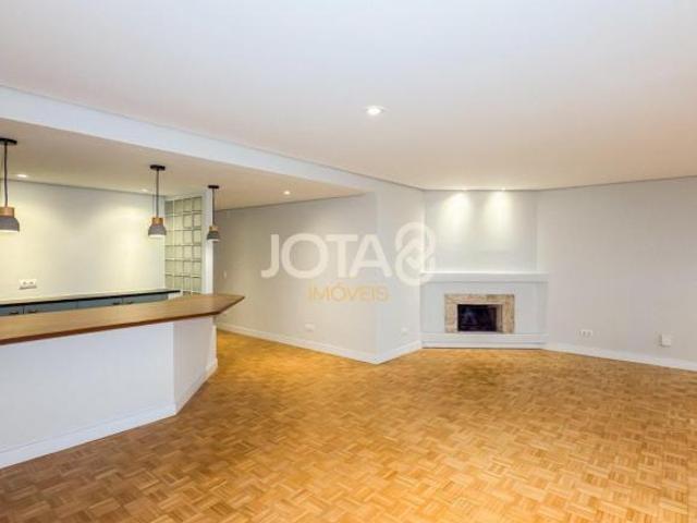 Apartamento à venda em Mossunguê