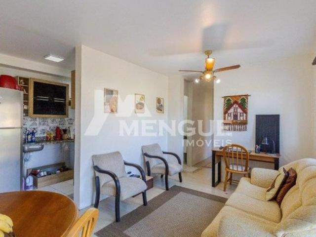 Apartamento à venda em Morro Santana