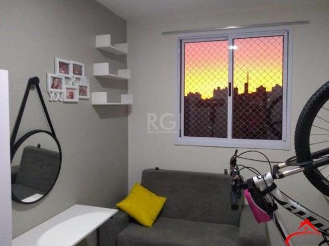 Apartamento à venda em Morro Santana