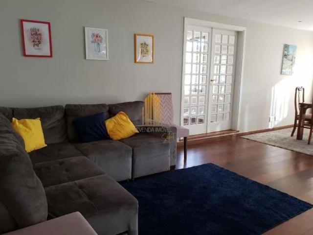 Apartamento à venda em Morumbi com 4 quartos, 5 vagas, 4 suítes em 320m² Apartamento à venda em Mor