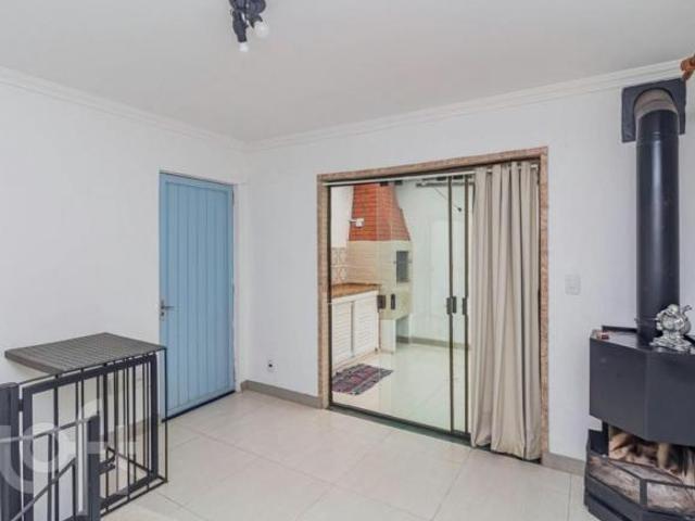 Apartamento à venda em Nonoai com 77 m², 1 quarto, 1 vaga