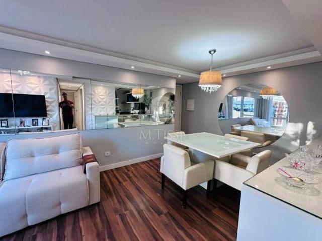 Apartamento à venda em Novo Mundo