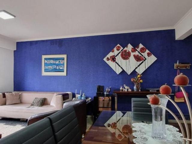Apartamento à venda em Novo Mundo
