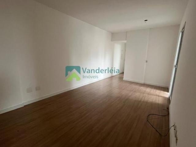 Apartamento à Venda em Osasco SP na Vila Yara: 3 Quartos, 1 Suíte, Sala, 2 Banheiros, 1 Vaga de Gara