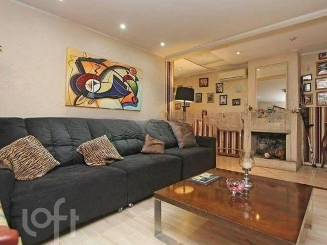 Apartamento à venda em Auxiliadora com 101 m², 3 quartos, 1 suíte, 1 vaga