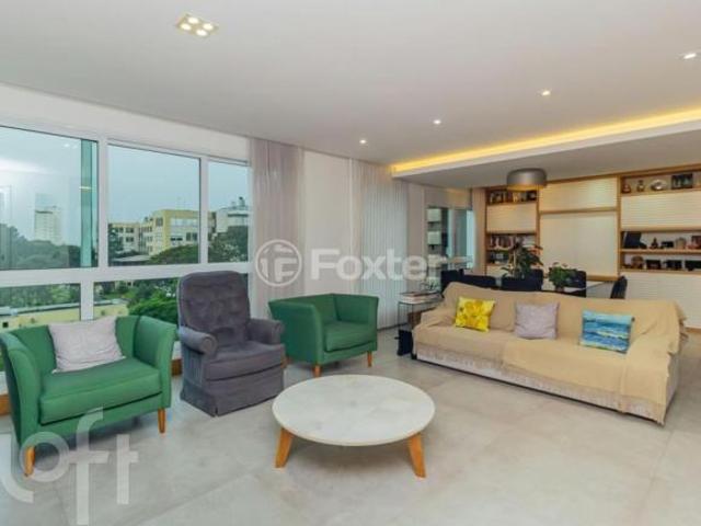 Apartamento à venda em Auxiliadora com 110 m², 3 quartos, 2 suítes, 2 vagas