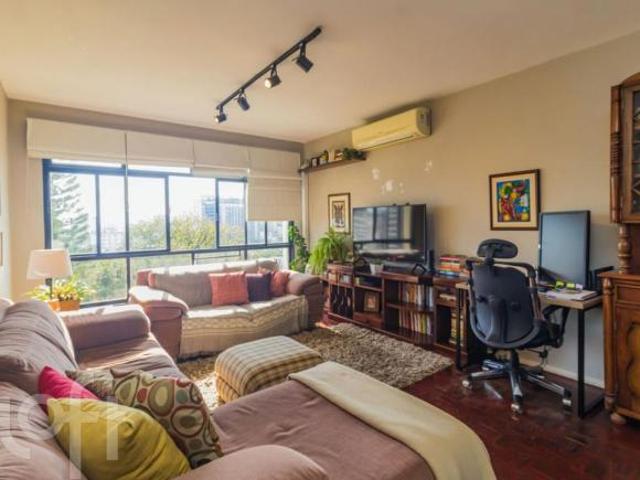 Apartamento à venda em Auxiliadora com 111 m², 3 quartos, 1 vaga