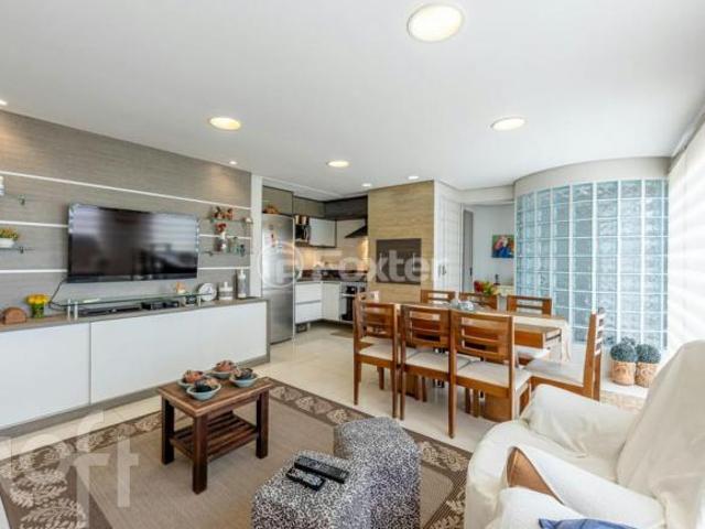 Apartamento à venda em Auxiliadora com 223 m², 3 quartos, 1 suíte, 1 vaga