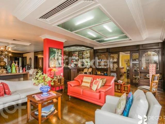 Apartamento à venda em Auxiliadora com 368 m², 3 quartos, 2 suítes, 4 vagas