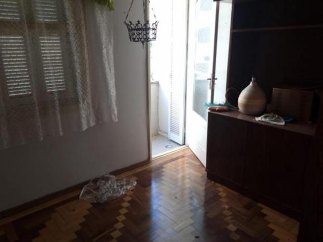Apartamento à venda em Auxiliadora com, 3 dormitórios, Oportunidade Investidores