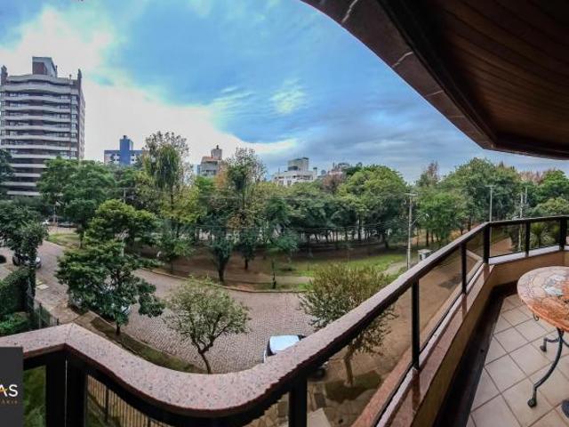Apartamento à venda em Auxiliadora