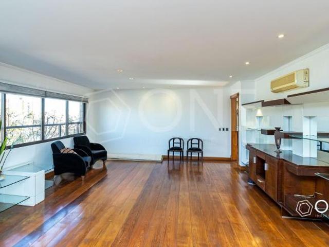 Apartamento à venda em Auxiliadora