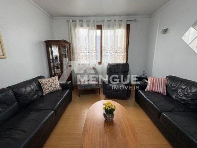 Apartamento à venda em Auxiliadora