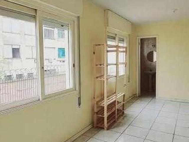 Apartamento à venda em Azenha