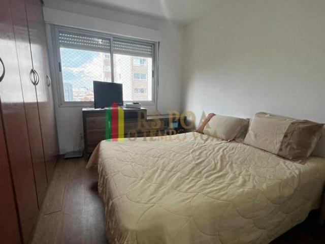 Apartamento à venda em Azenha