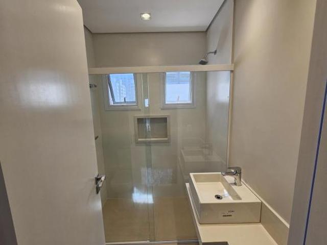 Apartamento à venda em Aclimação com 220 m², 4 quartos, 3 vagas