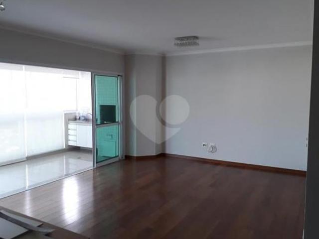 Apartamento à venda em Água fria SP