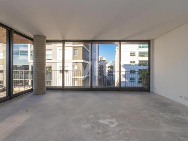 Apartamento à venda em Ahú