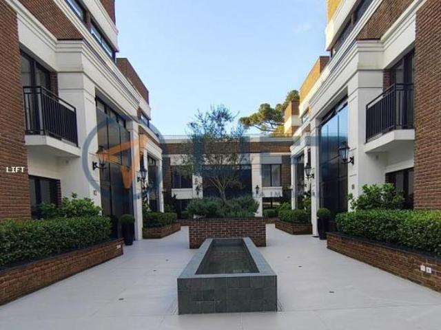 Apartamento à venda em Ahú