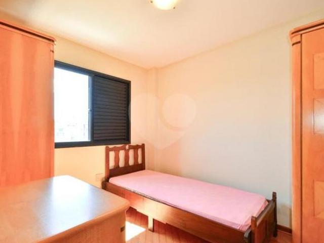 Apartamento à venda em Ahú, Curitiba