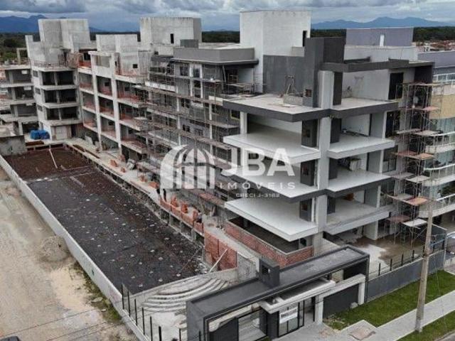 Apartamento à venda em Albatroz