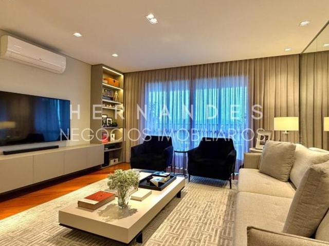 Apartamento à venda em Alphaville: 3 quartos, 1 suíte, 3 salas, 2 vagas, 144m²