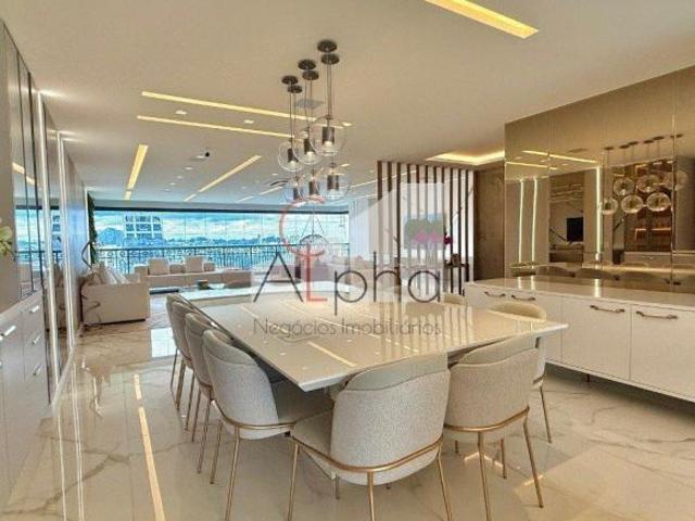 Apartamento à venda em Alphaville