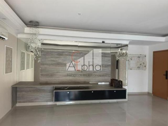 Apartamento à venda em Alphaville