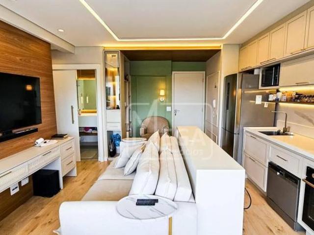 Apartamento à Venda em Alphaville com 2 Suítes PORTEIRA FECHADA