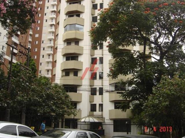 Apartamento à venda em Alphaville Centro Industrial e Empresarial com 3 quartos e 116m². Confira!