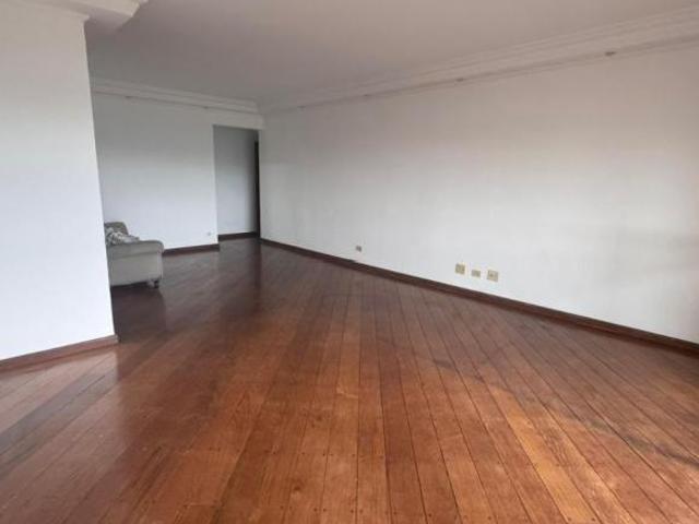 Apartamento à venda em Alphaville Centro Industrial e Empresarial/Alphaville