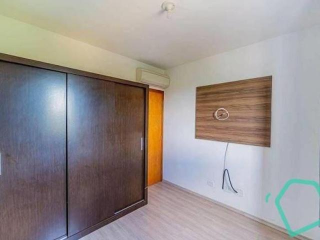 Apartamento à venda em Alphaville Empresarial